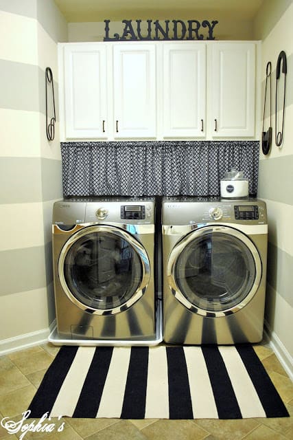 Laundry Room Decor