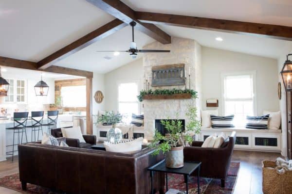 In the Living Room: fixer upper dining rooms, living rooms and kitchens ...