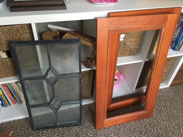 Window Pane Decor {How to Use Old Window Frames}