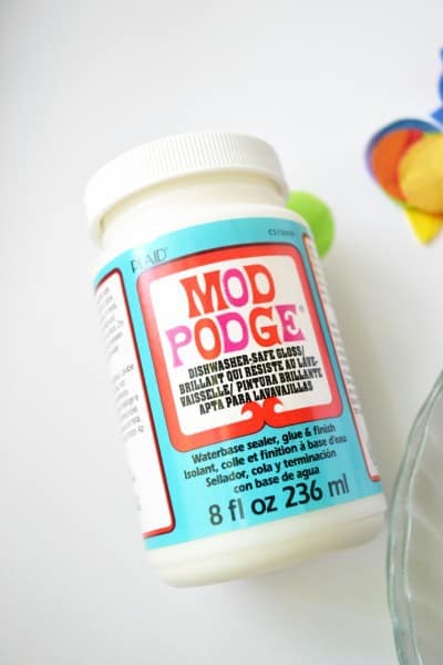 Mod Podge on Glass {Easy Confetti Plates}
