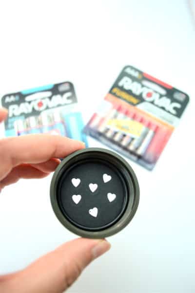 Kids Flashlight Craft-Make DIY Flashlight Silhouettes {a Tutorial}