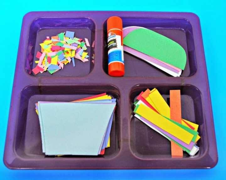 Construction Paper Crafts {Easy Craft Ideas Using Construction Paper}