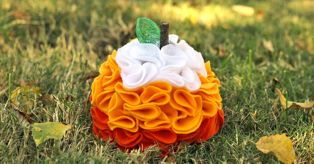 favorite fall craft ideas - burlap and blue